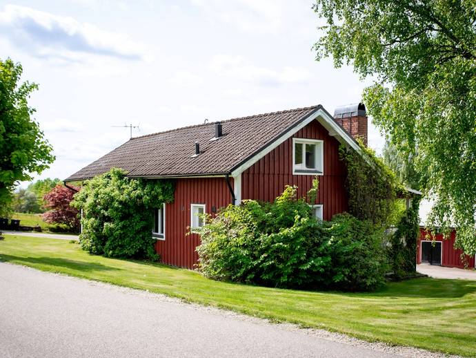 Kyrkvägen 81 i Brämhult, Borås kommun - villa till salu - Hemnet