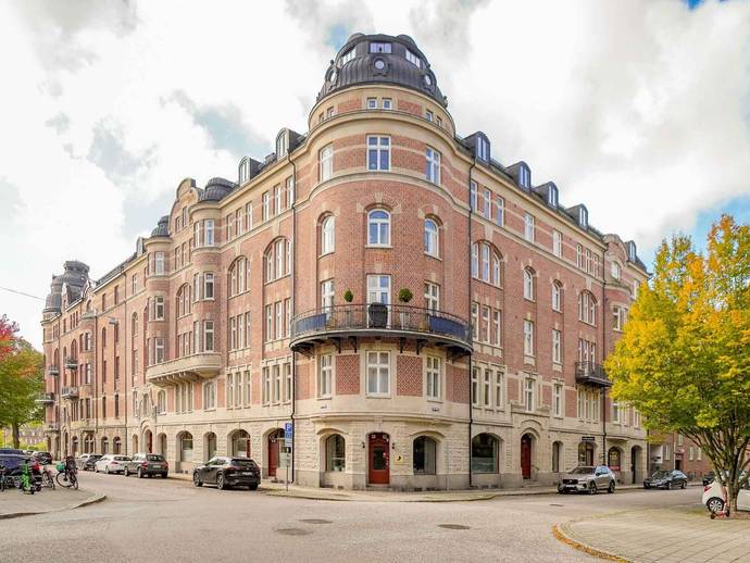 Kaptensgatan 6 i Östra Förstaden, Halmstads kommun - lägenhet till salu ...