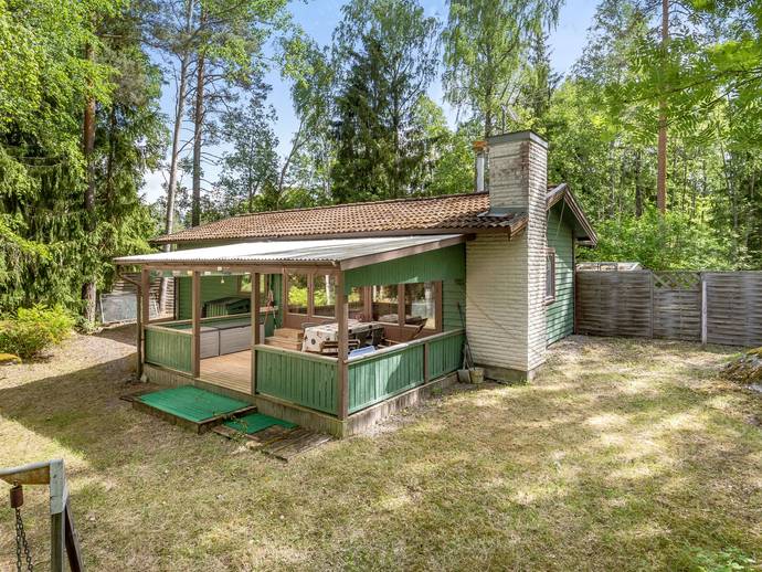 Nordsjövägen 93 i Vansjön, Heby kommun - fritidsboende till salu - Hemnet