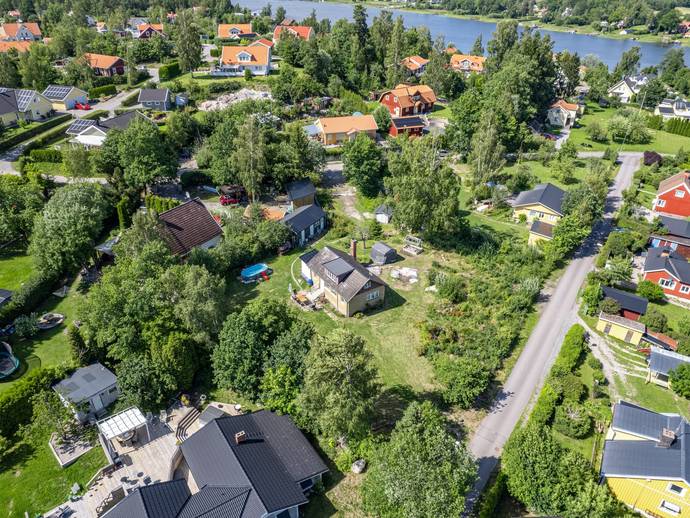 Lostigen 4 i Roxnäs, Eskilstuna kommun - villa till salu - Hemnet