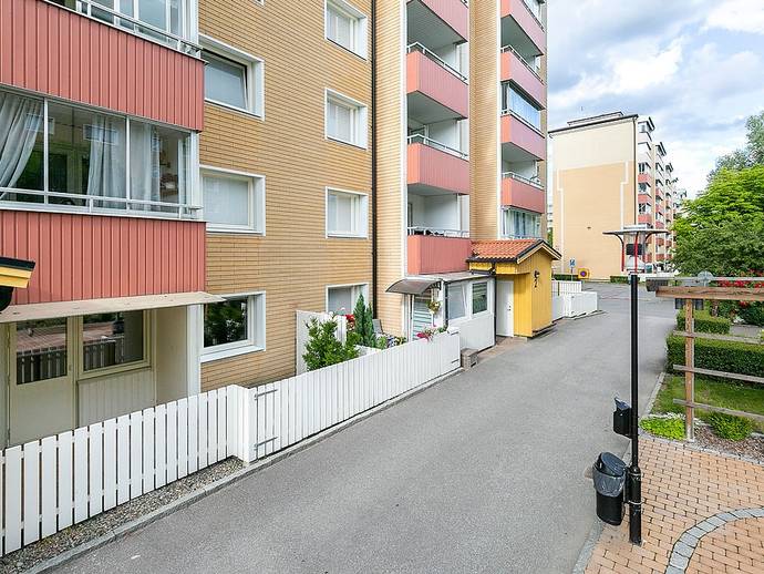 Rågvägen 4, bv i Norsborg - Hallunda, Botkyrka kommun - lägenhet till ...