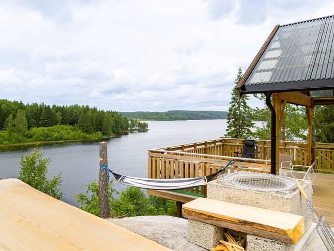 Västra Boda Lilla Kolebotten 1 i Skillingmark, Eda kommun - fritidshus till salu - Hemnet