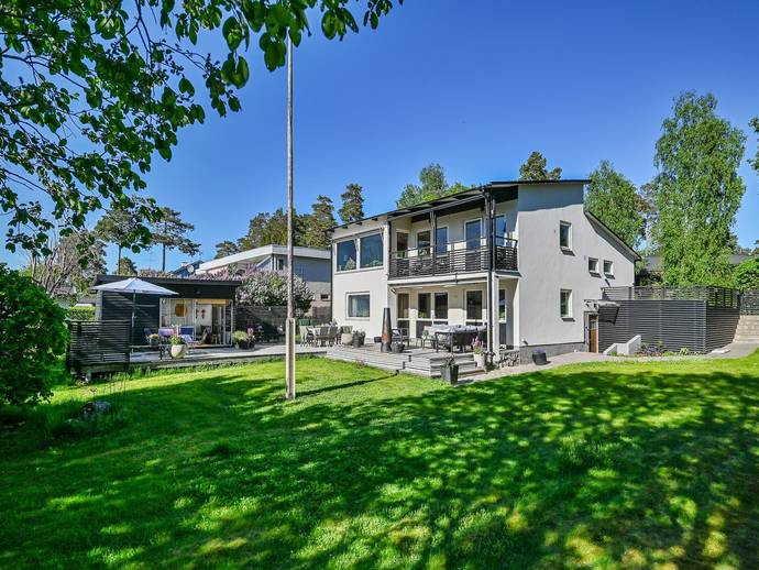 Tilskogsvägen 16 i Sigtuna, Sigtuna kommun - villa till salu - Hemnet