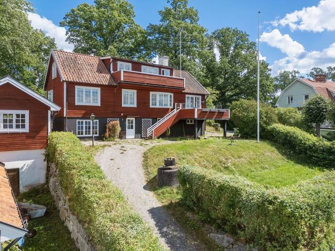 Sjöbrinken 1 i Stallarholmen/ytterselö, Strängnäs kommun - villa till ...
