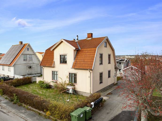 Storgatan 11 i Centralt, Strömstads kommun - villa till salu - Hemnet