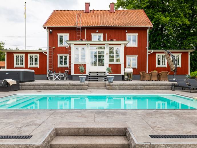 Hornssund 3 i Hornssund / Borgåsund i Mälaren, Västerås kommun - villa ...