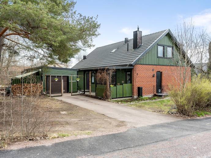 Hemmansvägen 8 - Såld villa (Äganderätt) - Molkom, Karlstads kommun ...