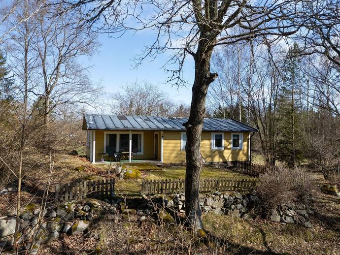 Harvägen 1 - Såld fritidshus (Äganderätt) - Stallarholmen, Strängnäs ...