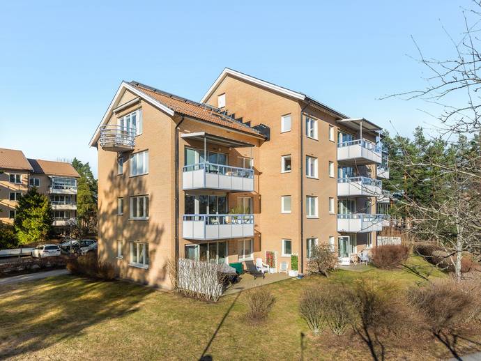 Terrängvägen 5 i Sticklinge, Lidingö kommun - lägenhet till salu - Hemnet