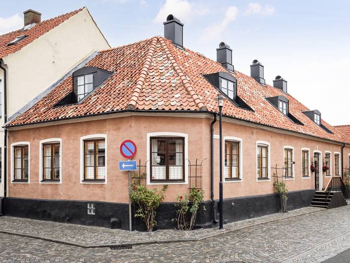 Brunnsgatan 2 i Simrishamn, Simrishamns kommun - villa till salu - Hemnet