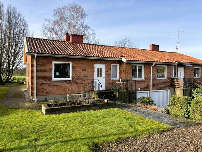 Malmros väg 14B - Såld parhus (Äganderätt) - Klippan, Klippans kommun ...