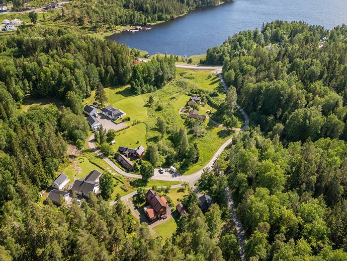 Djupviken Marielund 273 i Askersund, Askersunds kommun - villa till ...