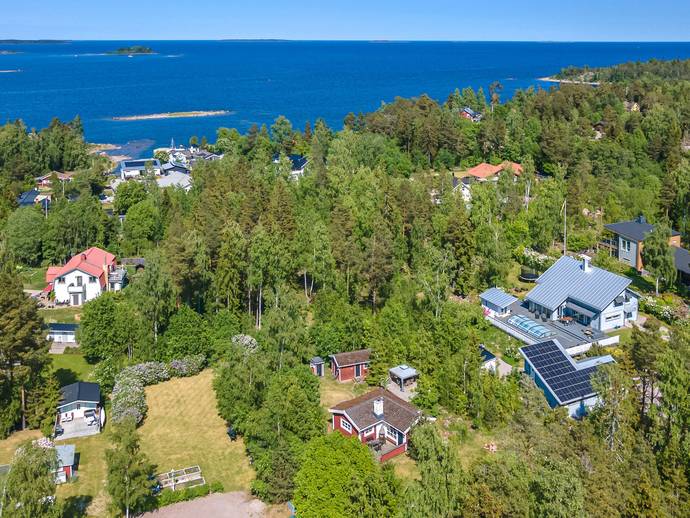 Bredviksvägen 26 i Furuvik, Gävle kommun - fritidsboende till salu - Hemnet