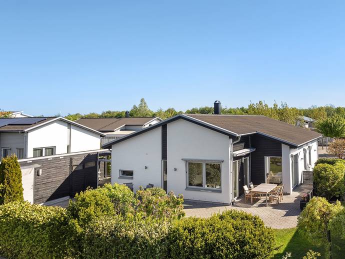 Sänghs byaväg 15 i Stavstensudde, Trelleborgs kommun - villa till salu - Hemnet