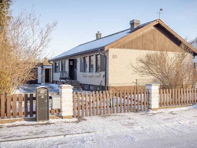 Blomstervägen 20 - Såld villa (Äganderätt) - Visby - Söder, Gotlands kommun - Hemnet