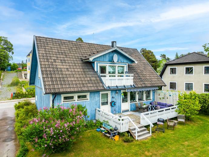 Tallåsvägen 23 - Såld villa (Äganderätt) - Bromsten, Stockholms kommun ...