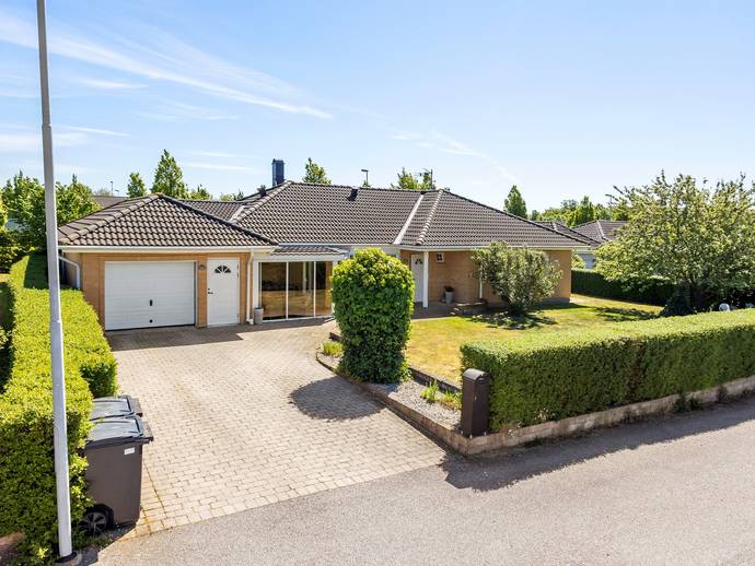 Räfsvägen 5 i Trelleborg, Trelleborgs kommun - villa till salu - Hemnet