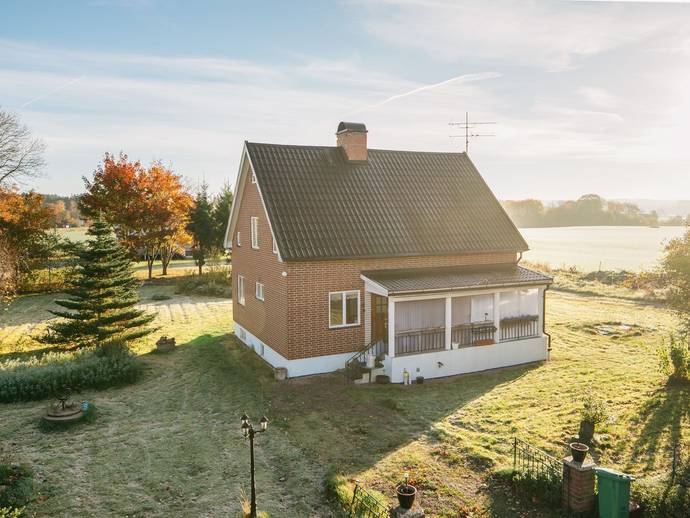 Solbergavägen 15 - Såld villa (Äganderätt) - Lyrestad, Mariestads ...