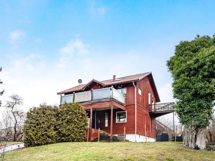 Juringe allé 15 i Segeltorp, Huddinge kommun - villa till salu - Hemnet