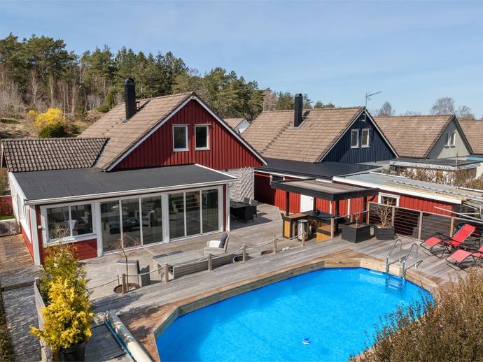 Gullvivevägen 13 i Ellös, Orust kommun - villa till salu - Hemnet