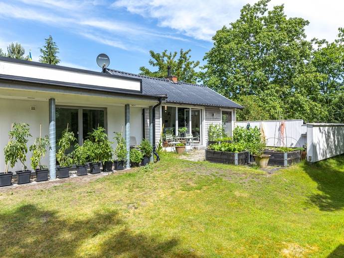 Yngves väg 6 i Böste, Trelleborgs kommun - villa till salu - Hemnet