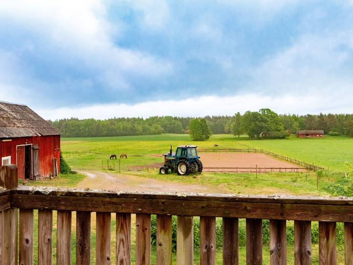 Baljered Granberget 2 i Stora Levene, Vara kommun - gård/skog till salu ...