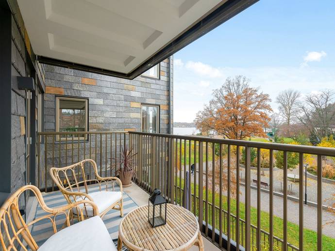 Prismastigen 2, 1 tr i Dalénum, Lidingö kommun - lägenhet till salu ...