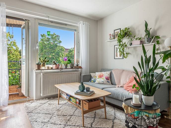 Apelgatan 16 i Sala Backe, Uppsala kommun - lägenhet till salu - Hemnet