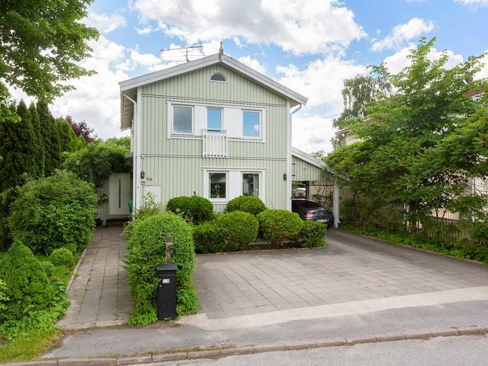 Skattegränd 11A i Spånga - Bromsten, Stockholms kommun - villa till ...