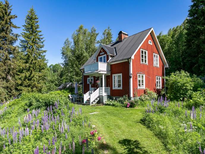 Born Bornsälv 166 i Born, Nora kommun - villa till salu - Hemnet