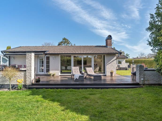 Altonavägen 7 i Trelleborg, Trelleborgs kommun - villa till salu - Hemnet