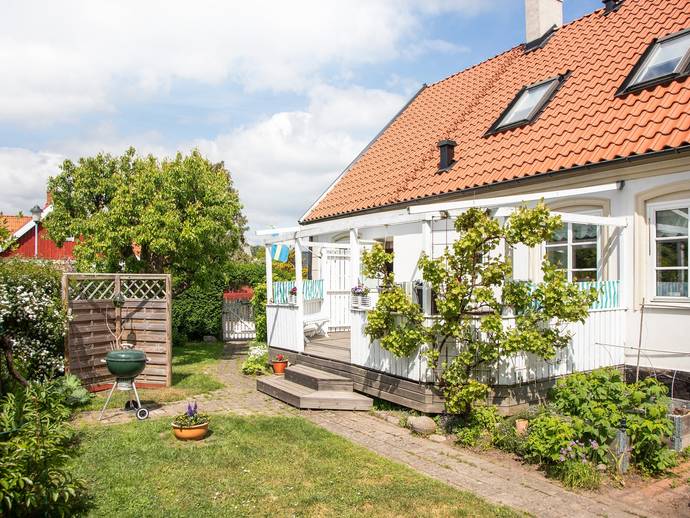 Tullgårdsvägen 6 i Kivik, Simrishamns kommun - villa till salu - Hemnet