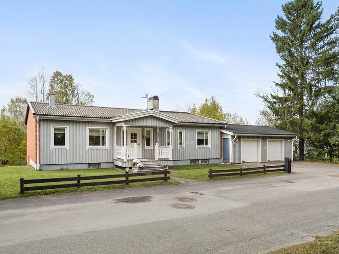 Byavägen 56 i Vindeln, Vindelns kommun - villa till salu - Hemnet