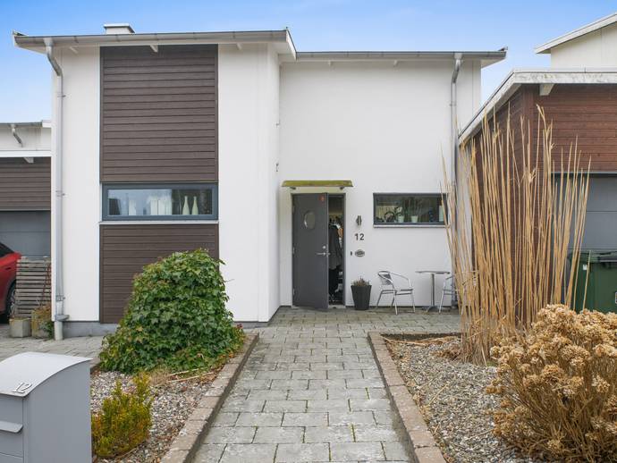 Kabyssgatan 12 i Edvinshem, Ystads kommun - radhus till salu - Hemnet