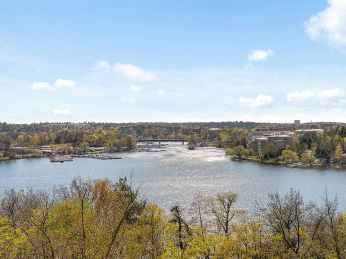 Jungfrudansen 20 i Huvudsta, Solna kommun - lägenhet till salu - Hemnet