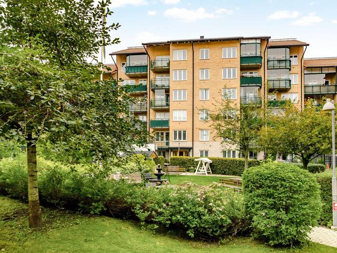 Rådstuguvägen 5 i Centrala Huddinge, Huddinge kommun - lägenhet till ...