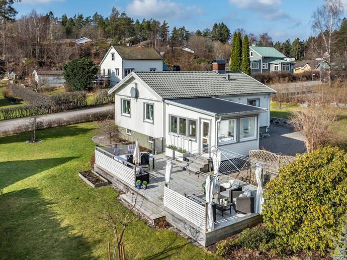 Furulundsvägen 5 i Alafors, Ale kommun - villa till salu - Hemnet