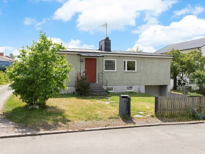 Läkarvägen 6A i Bromsten, Stockholms kommun - villa till salu - Hemnet