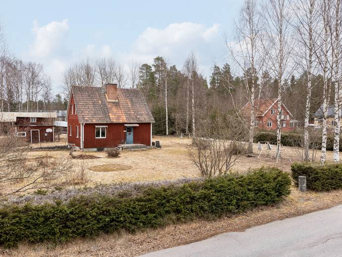Hallonstigen 3 i Färila, Korskrogen, Ljusdals kommun - villa till salu ...