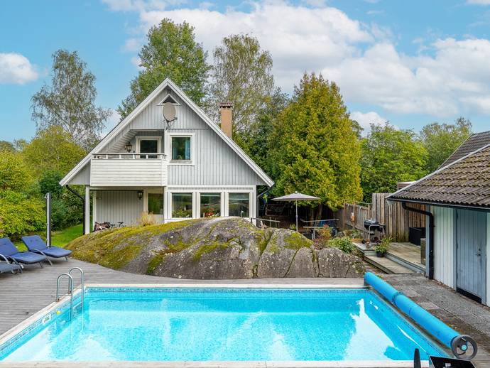 Rosenvägen 3B - Såld villa (Äganderätt) - Sunnersta, Uppsala kommun ...