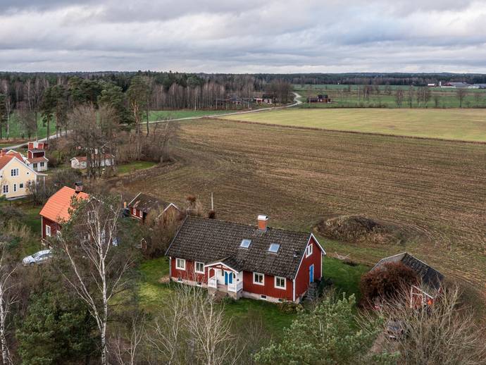 Torp Ellagård 7 i Grimslöv, Alvesta kommun - Villa till salu - Hemnet