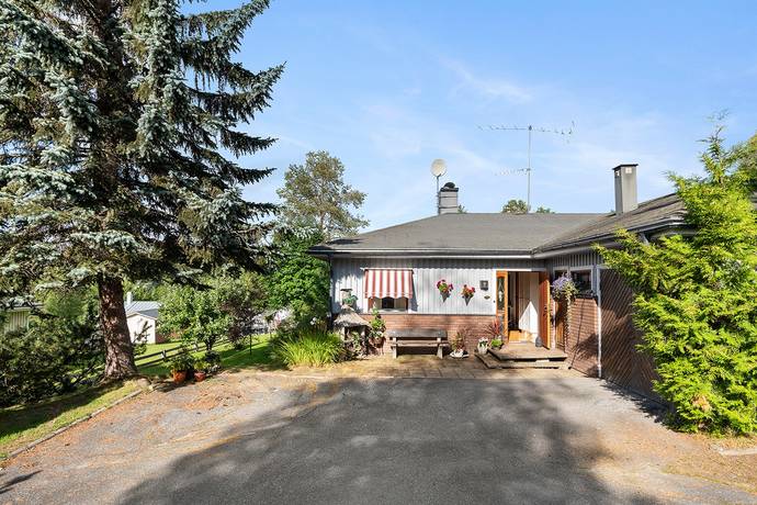 Prästvägen 15 i Vindeln, Vindelns kommun - villa till salu - Hemnet