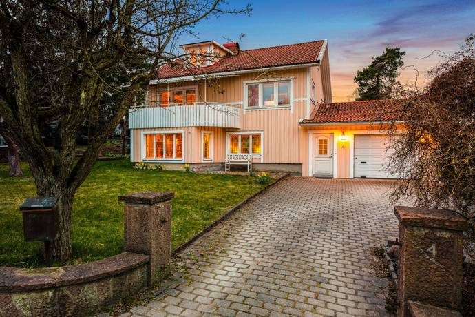 Villor till salu - Stureby, Stockholms kommun - Hemnet