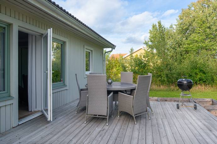 Rosendalsvägen 15 i Stallarholmen, Strängnäs kommun - villa till salu ...