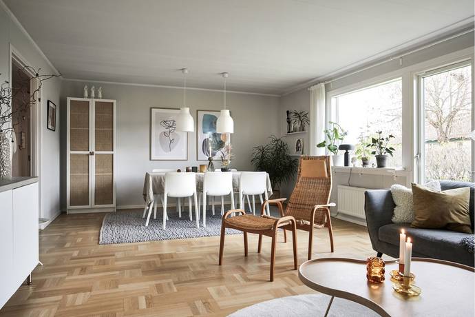 Lilla Stycket 10 i Lekstorp, Lerums kommun - villa till salu - Hemnet