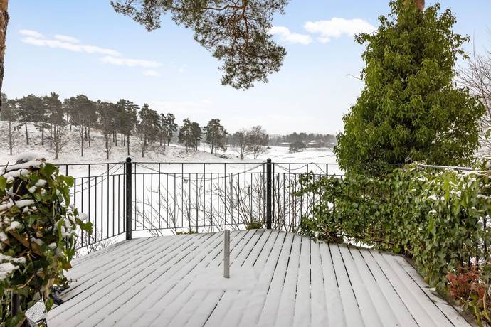 Kevinge strand 40B i Danderyd, Danderyds kommun - villa till salu - Hemnet