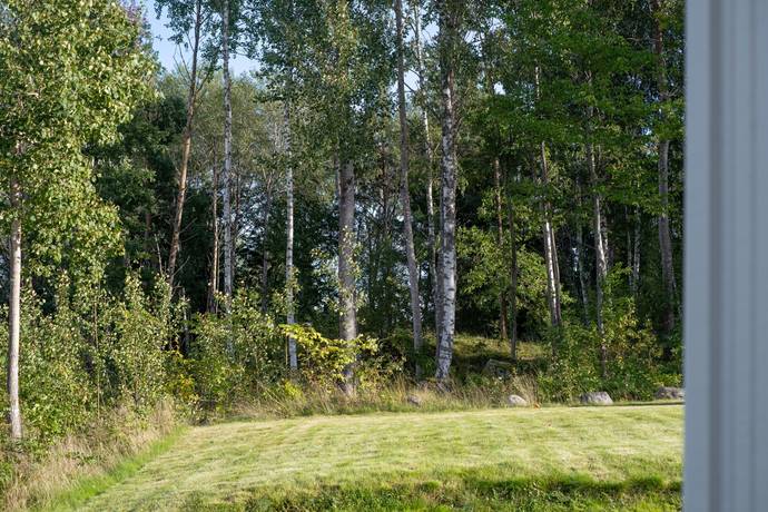 Rosendalsvägen 15 i Stallarholmen, Strängnäs kommun - villa till salu ...