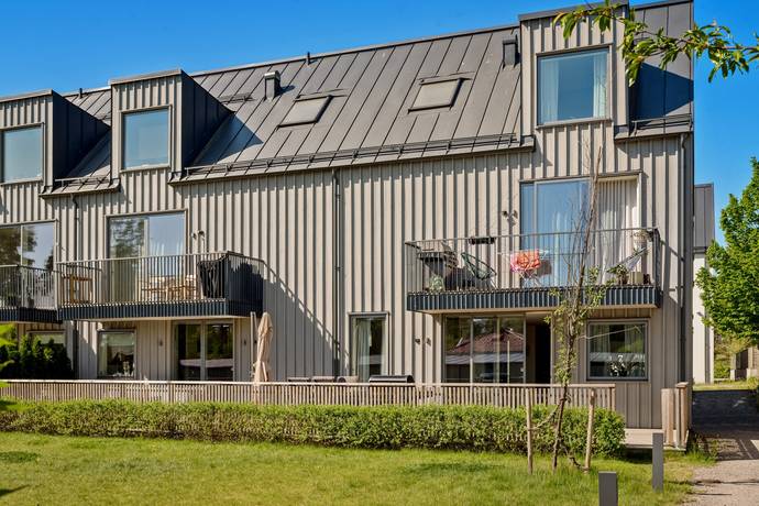 Byle Allé 8D i Täby Kyrkby, Täby kommun - Lägenhet till salu - Hemnet