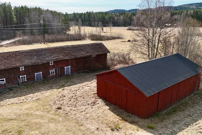 Burkens väg 11 i Östermoren, Smedjebackens kommun - villa till salu ...