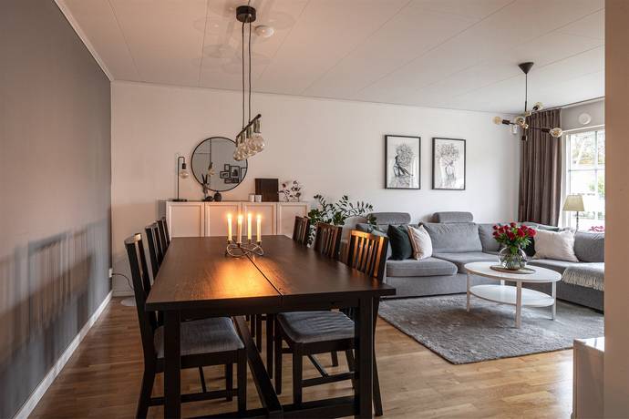 Sommargatan 65 i Västergård, Helsingborgs kommun - radhus till salu ...